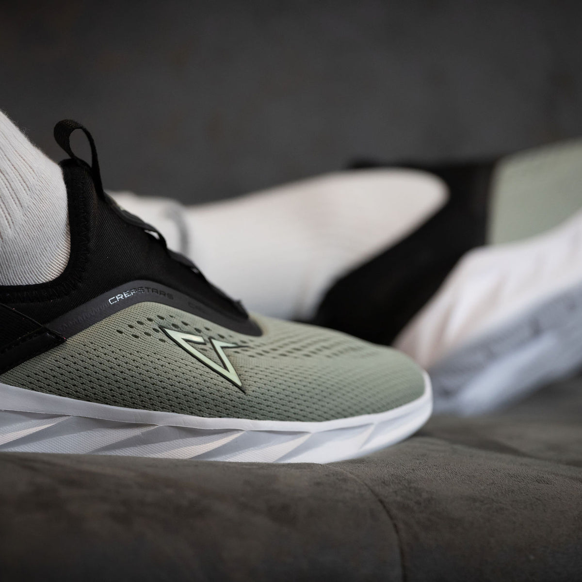 Slippers That Look and Act Like Trainers – CrepStars